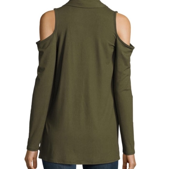 Casual Couture | Tops | Casual Couture Cold Shoulder Cardigan | Poshmark